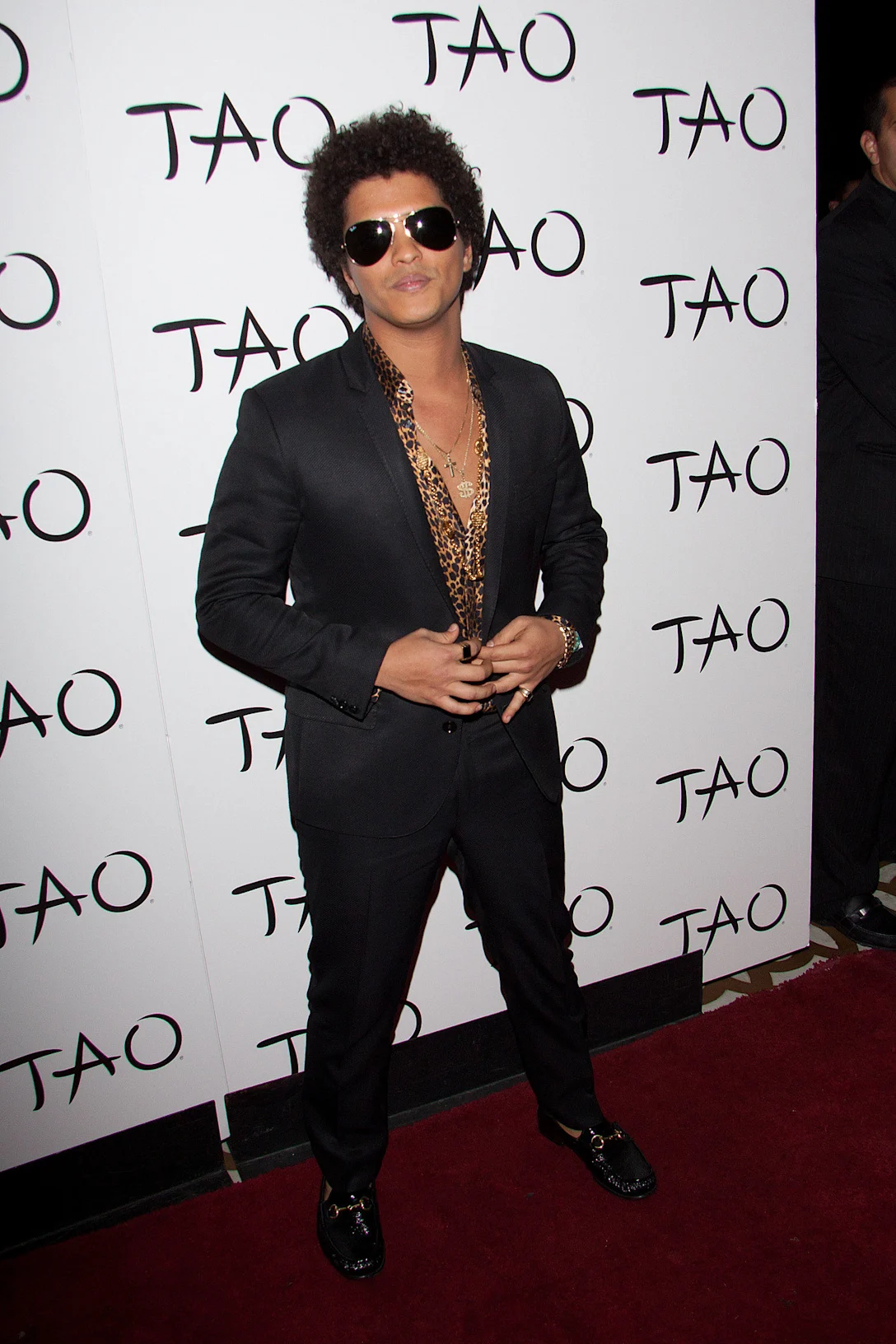 21 Hollywood men under 5'8" | CafeMom.com