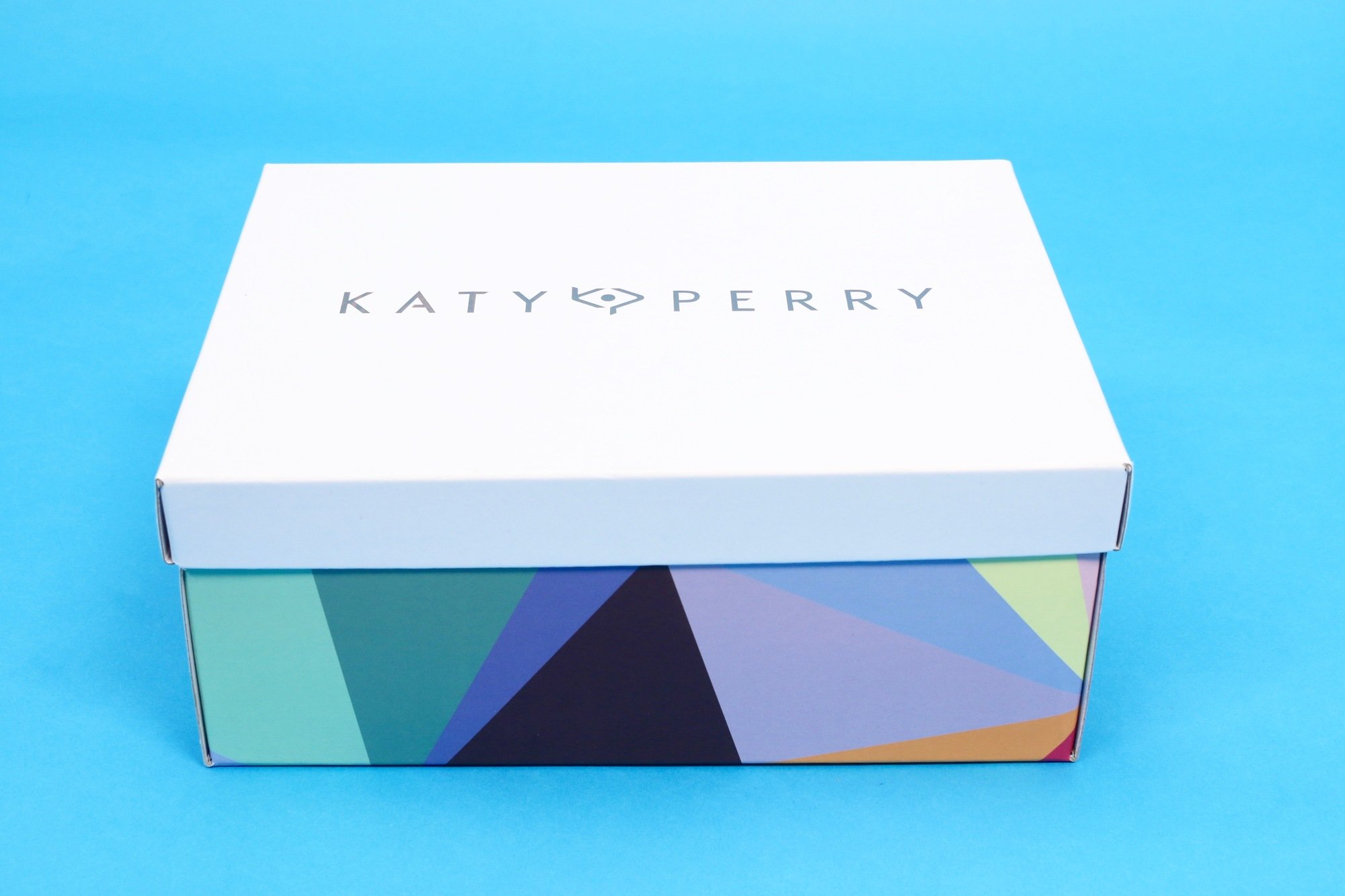 I tried the Katy Perry shoe collection and there's only one drawback ...