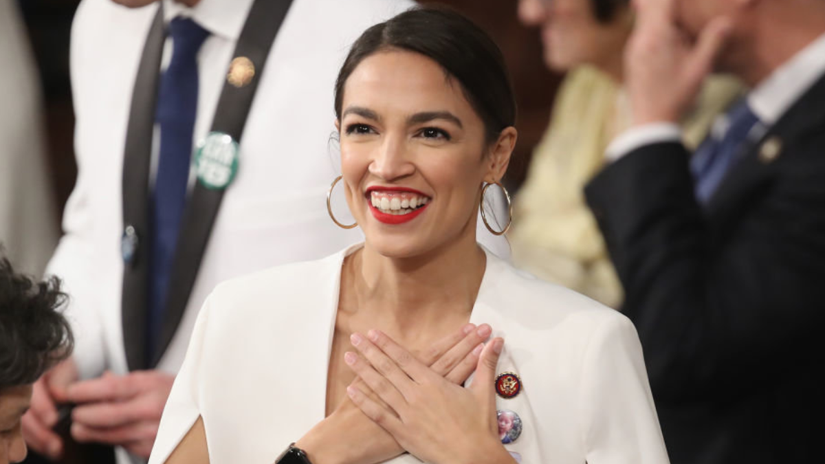 Alexandria Ocasio-Cortez Got Her Hair Done And Conservatives Are Mad ...