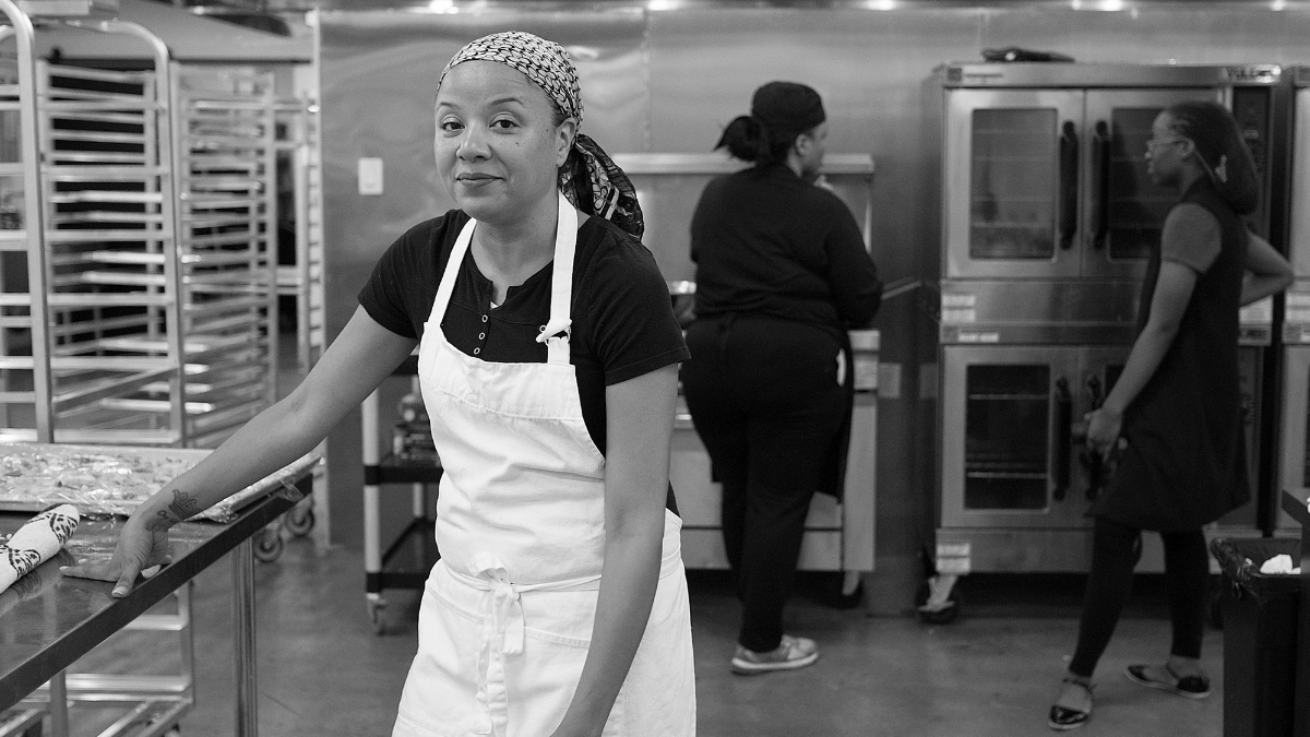 11 photos that show what female ex-cons 'look' like | CafeMom.com