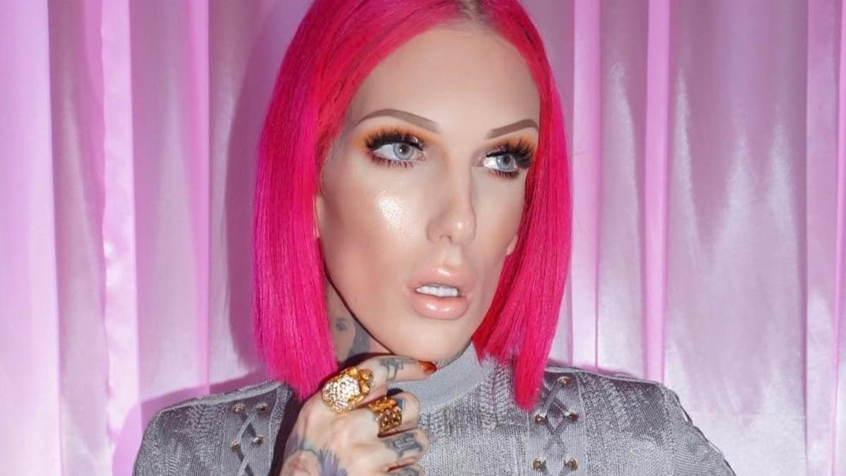 Jeffree Star 'a new highlighter is launching — here's where | CafeMom.com