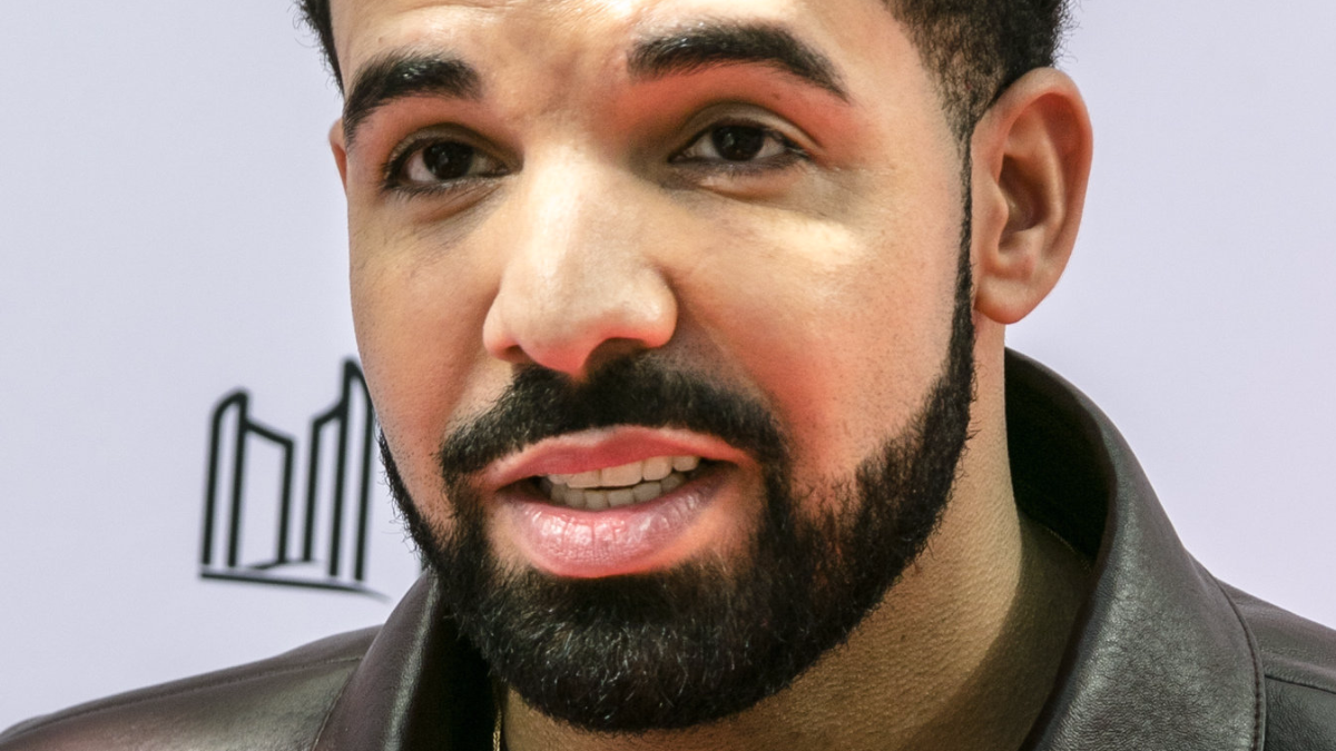 Why we need to stop calling Drake the champion of body positivity ...