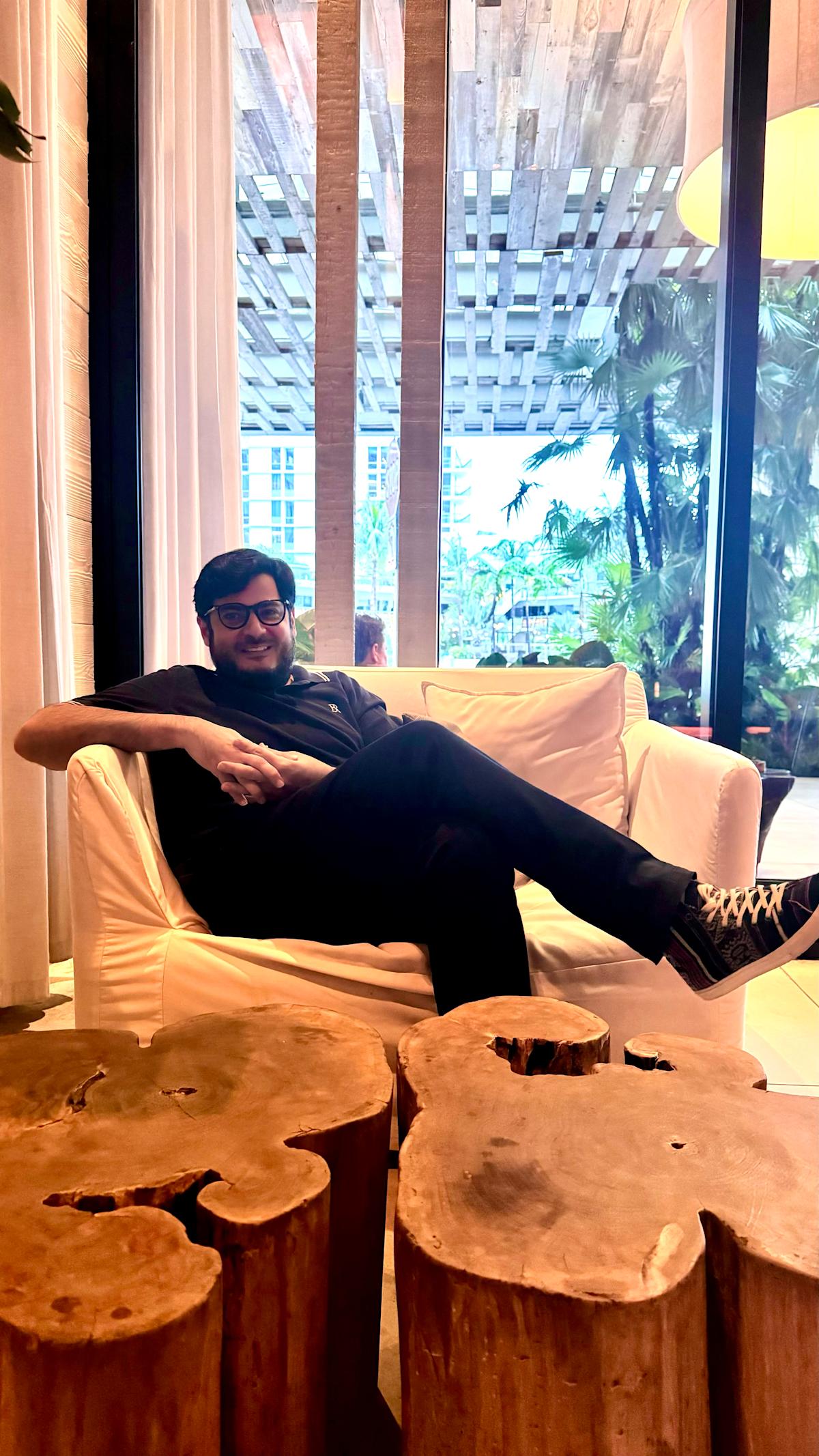 Cyrus — The Lot Radio