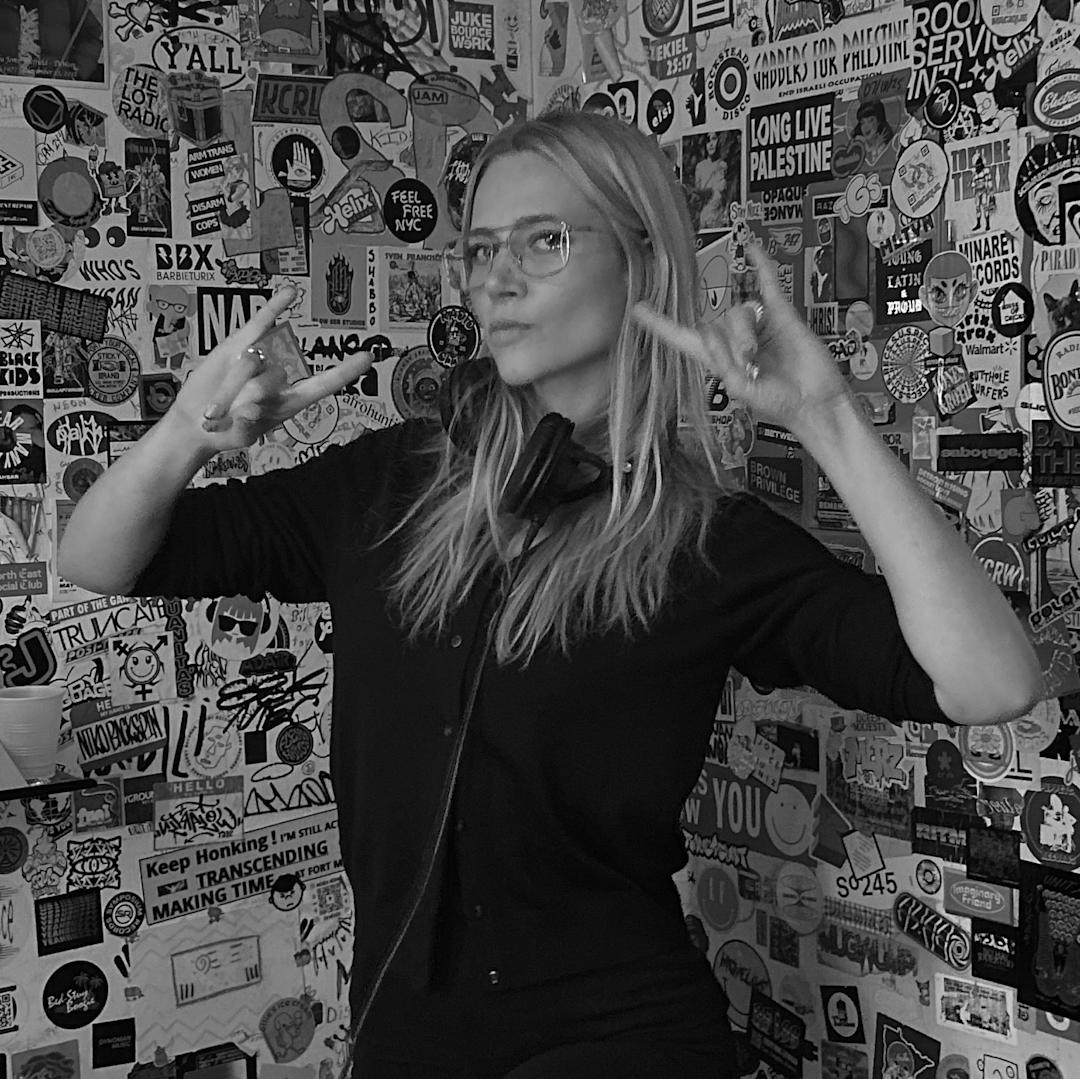 LISAS - The Lot Radio