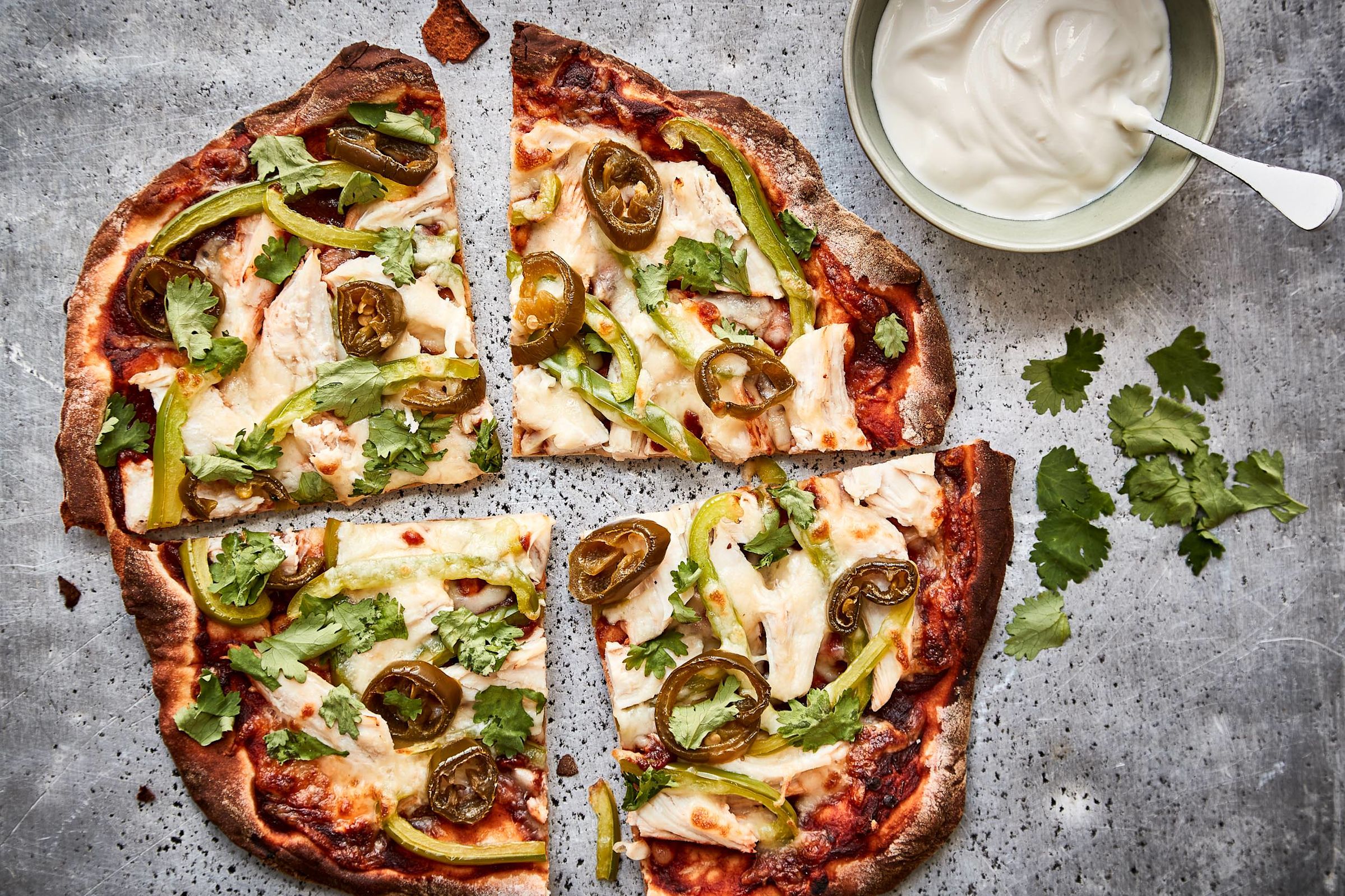 Spicy Chicken Pizza / The Body Coach
