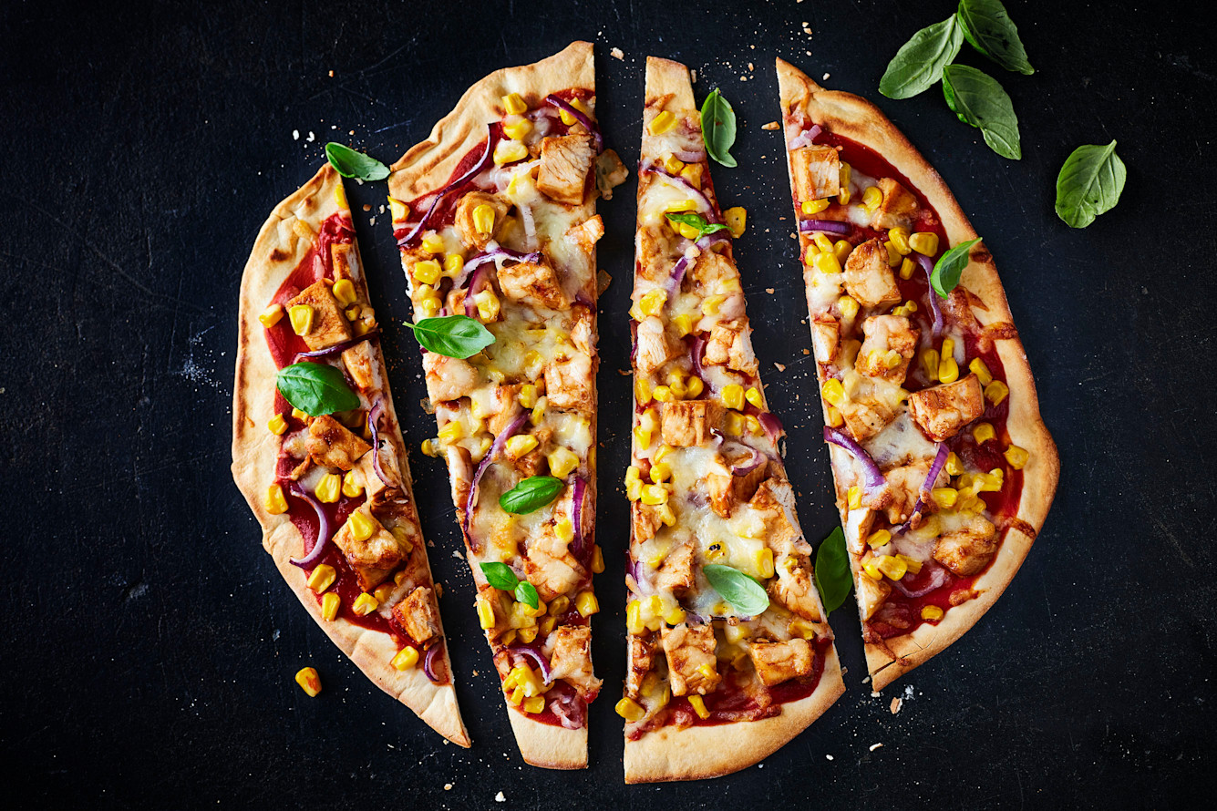 Fakeaways: Healthier takeaways you can make at home / The Body Coach