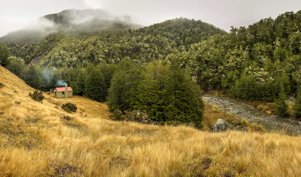 Youngmans Stream Hut - Department of Conservation | Dulux NZ