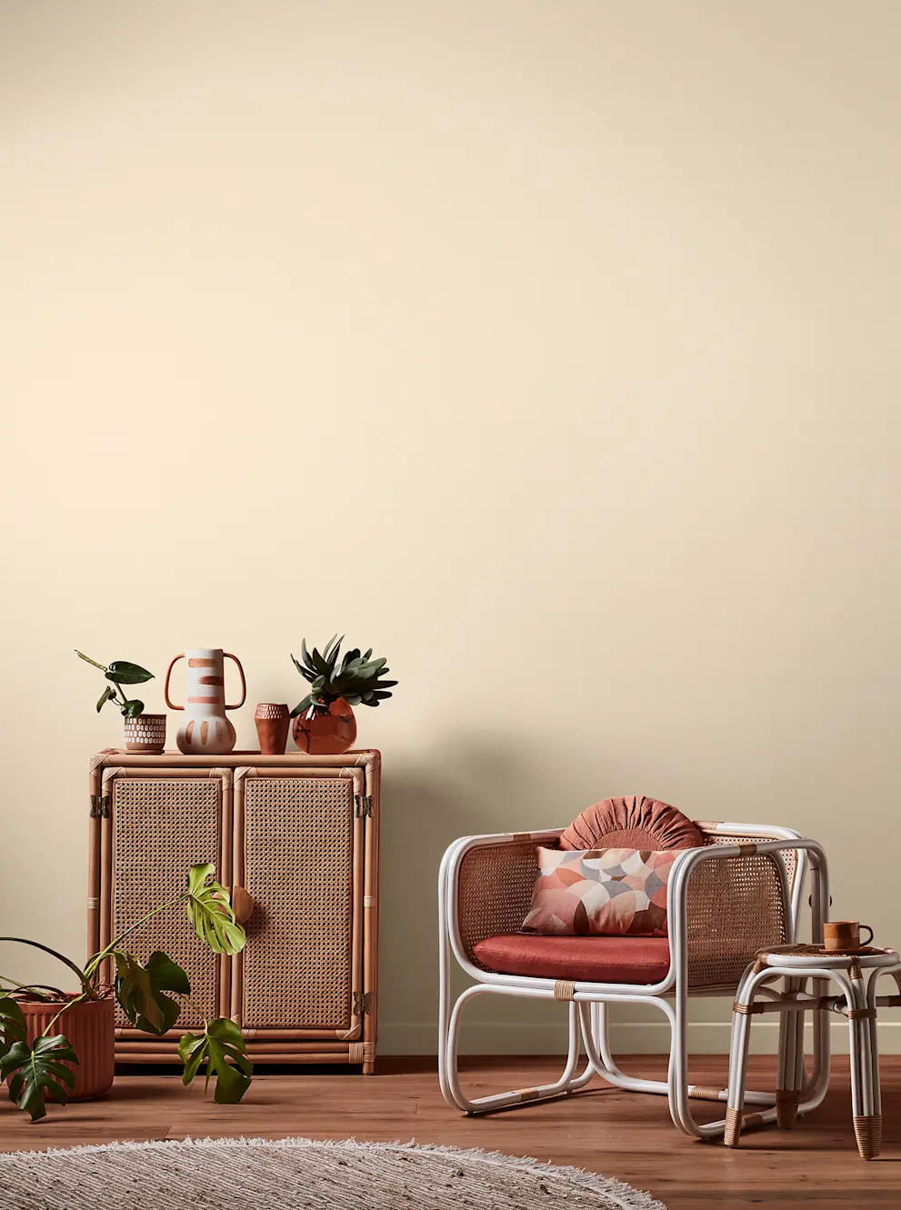 Choosing interior wall paint for your project | Dulux