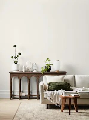 Natural White™ Whites & Neutrals | Dulux