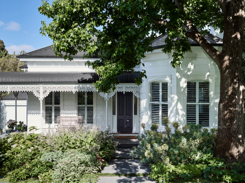 Colorbond® Monument® Colorbond® | Dulux