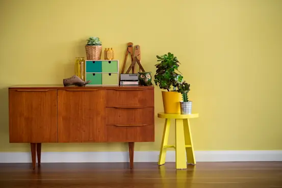 Day Glow S17 | Dulux