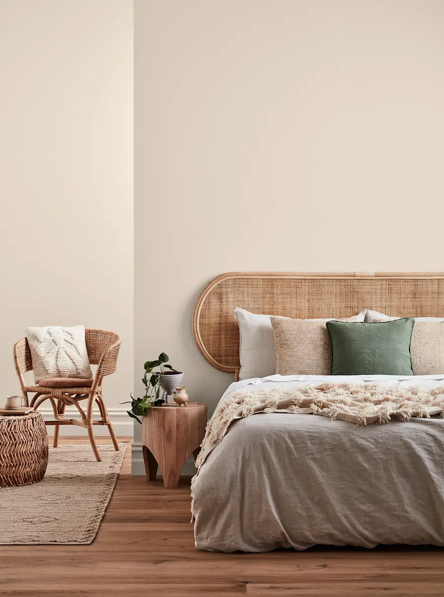 Light Rice Half Whites & Neutrals | Dulux