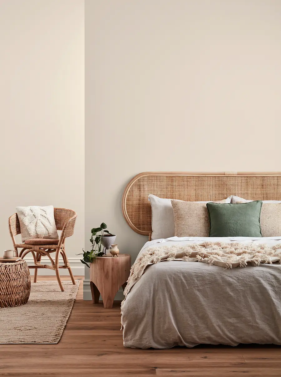 Buff It Half Whites & Neutrals | Dulux