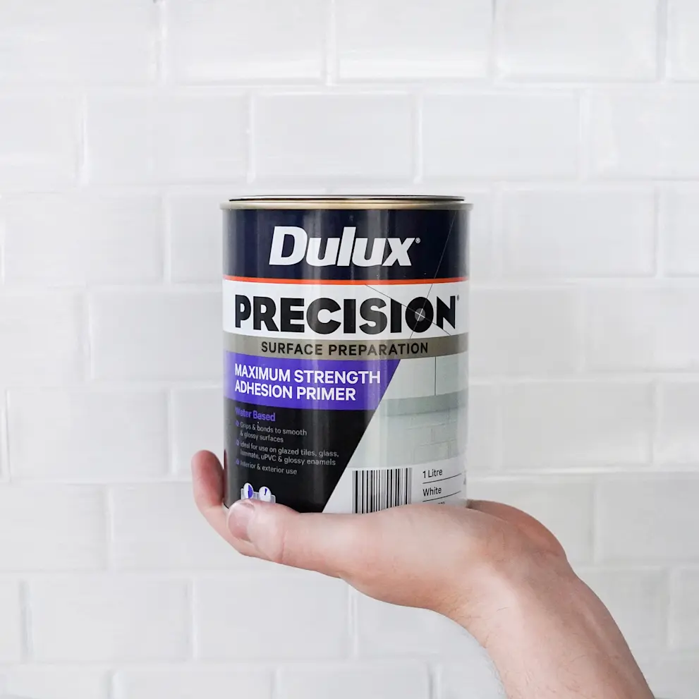 How to prepare your glossy surface for painting | Dulux