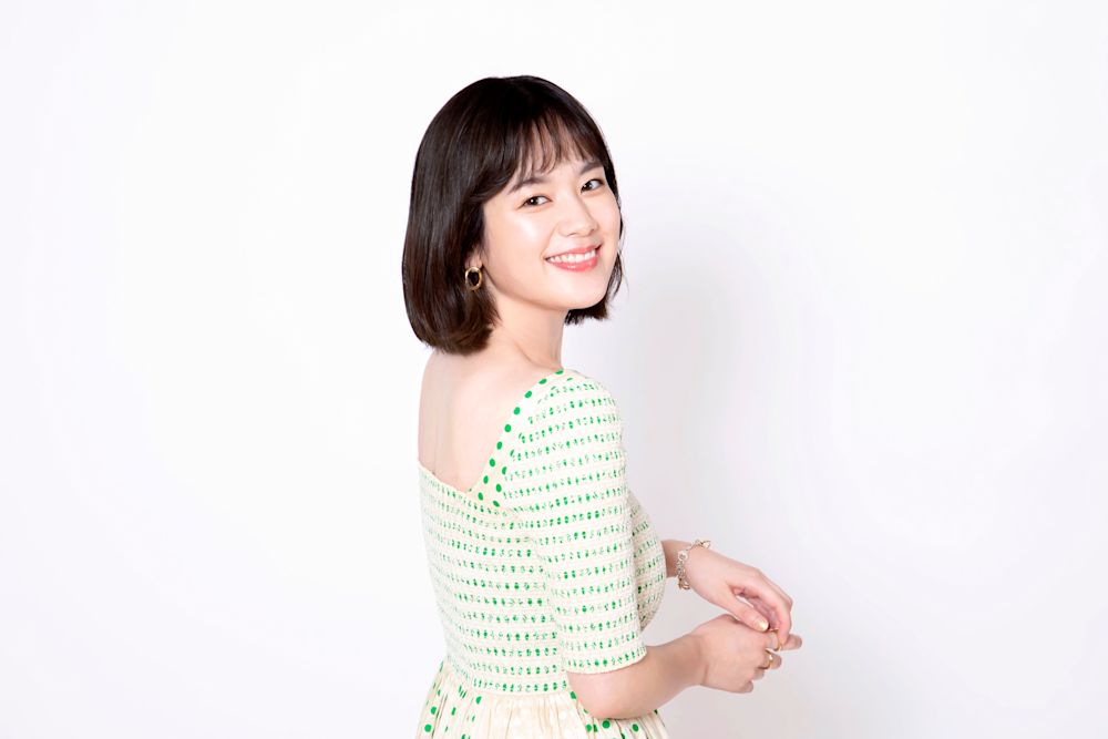 画像7枚目 クールに見られがちな山崎紘菜が初のラブコメ『賭けからはじまるサヨナラの恋』で、共感できるギャップ女子のヒロイン役に挑戦