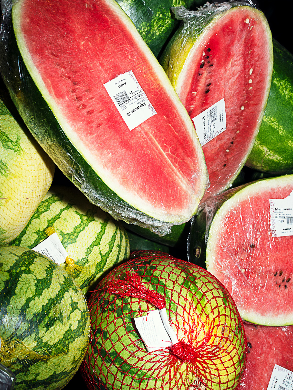 「BOLZO: Selection from the new photobook by Hiro Tanaka」 （book obscura ...