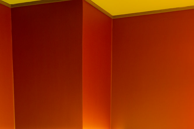 武田陽介 「Stay Gold: Two Walls」 （TRAUMARIS ） ｜Tokyo Art Beat