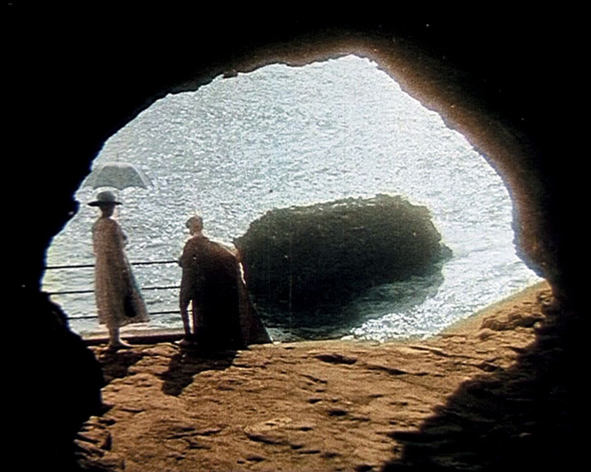 From the Cave （Tokyo Photographic Art Museum） ｜Tokyo Art Beat