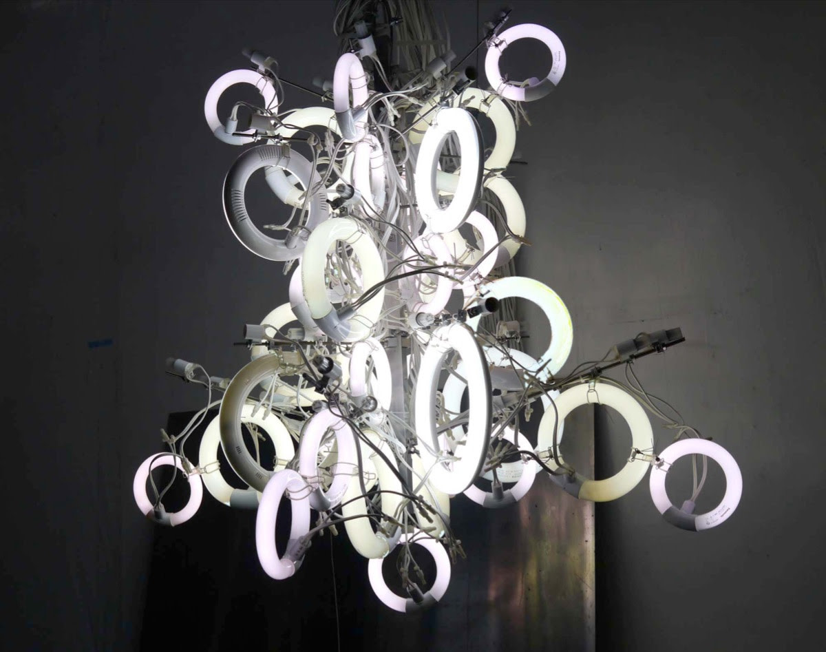 東恩納裕一 「un-unheimlich／不気味でないモノ （- un–unheimlich unheimlich -）」 （void+ ...