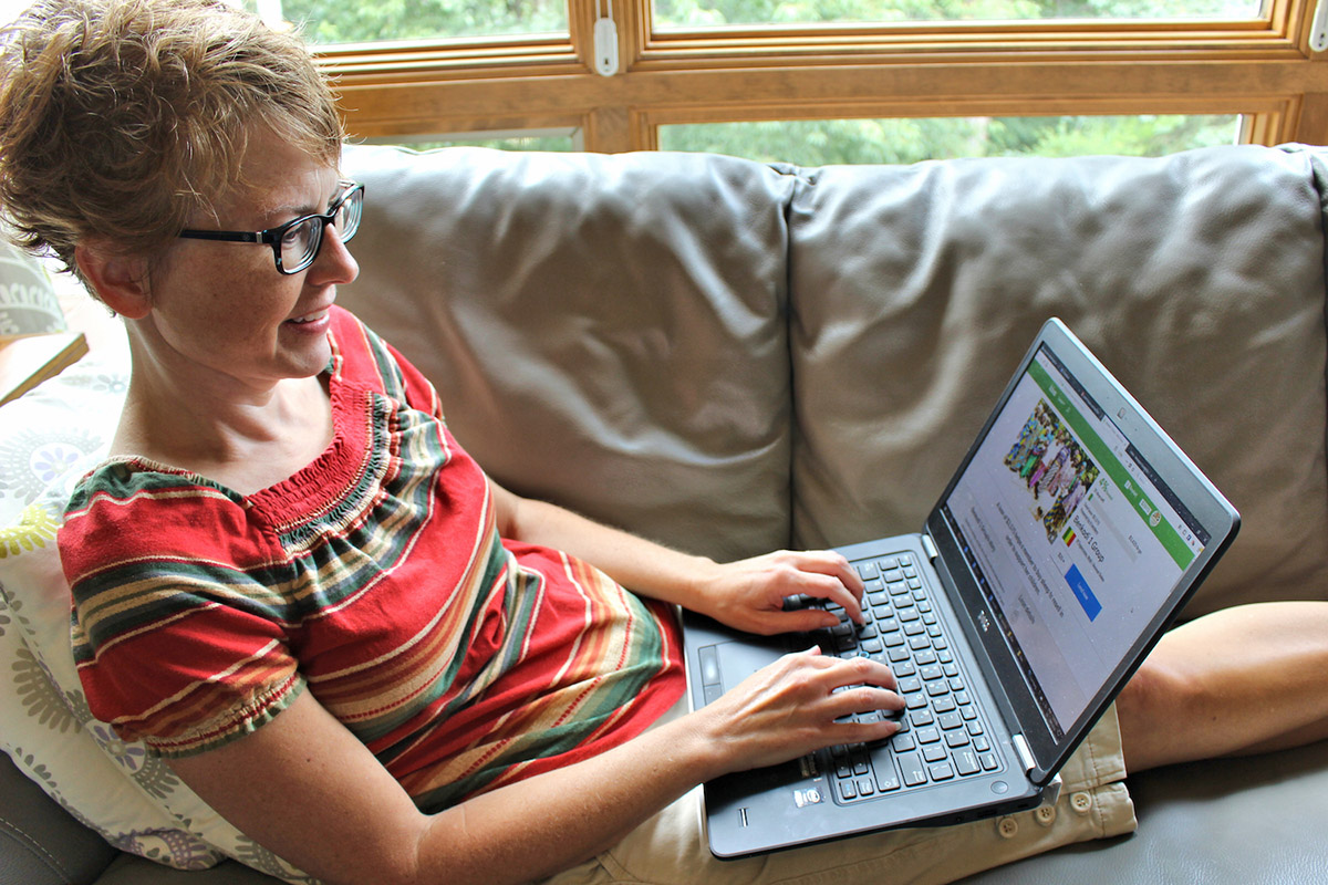 Homebound by illness, this Kiva team founder built a community helping ...