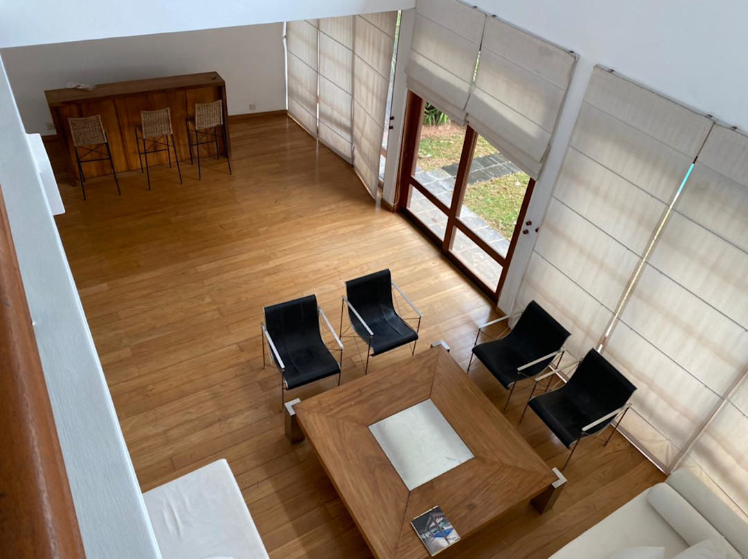 Fully furnished Anjalendran designed contemporary house for rent in ...