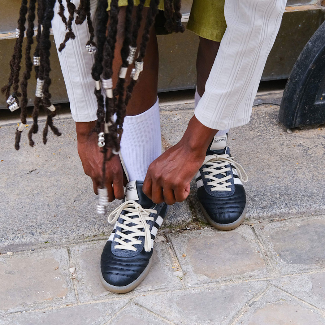 Sneakers & Apparel at Sneakersnstuff (SNS) | Sneakersnstuff.com ...