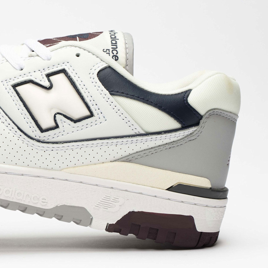 Sneakers » Streetwear » SNS | Sneakersnstuff.com