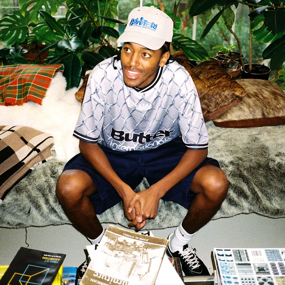 Sneakers and curated Streetwear | Sneakersnstuff (SNS)