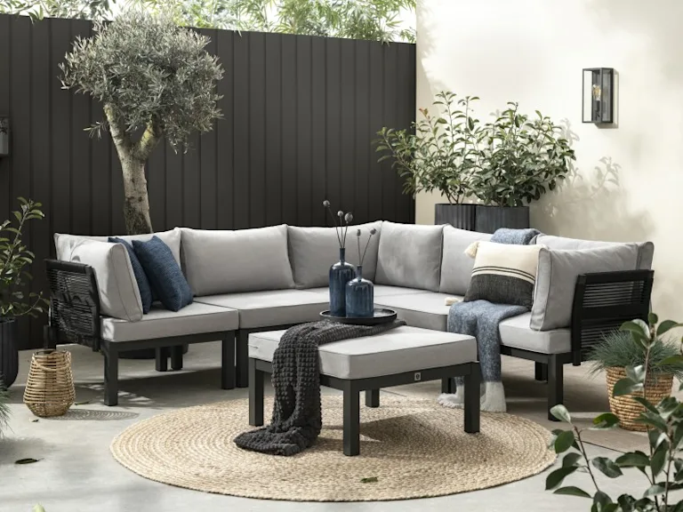 Éen loungeset in 3 verchillende stijlen | Leen Bakker