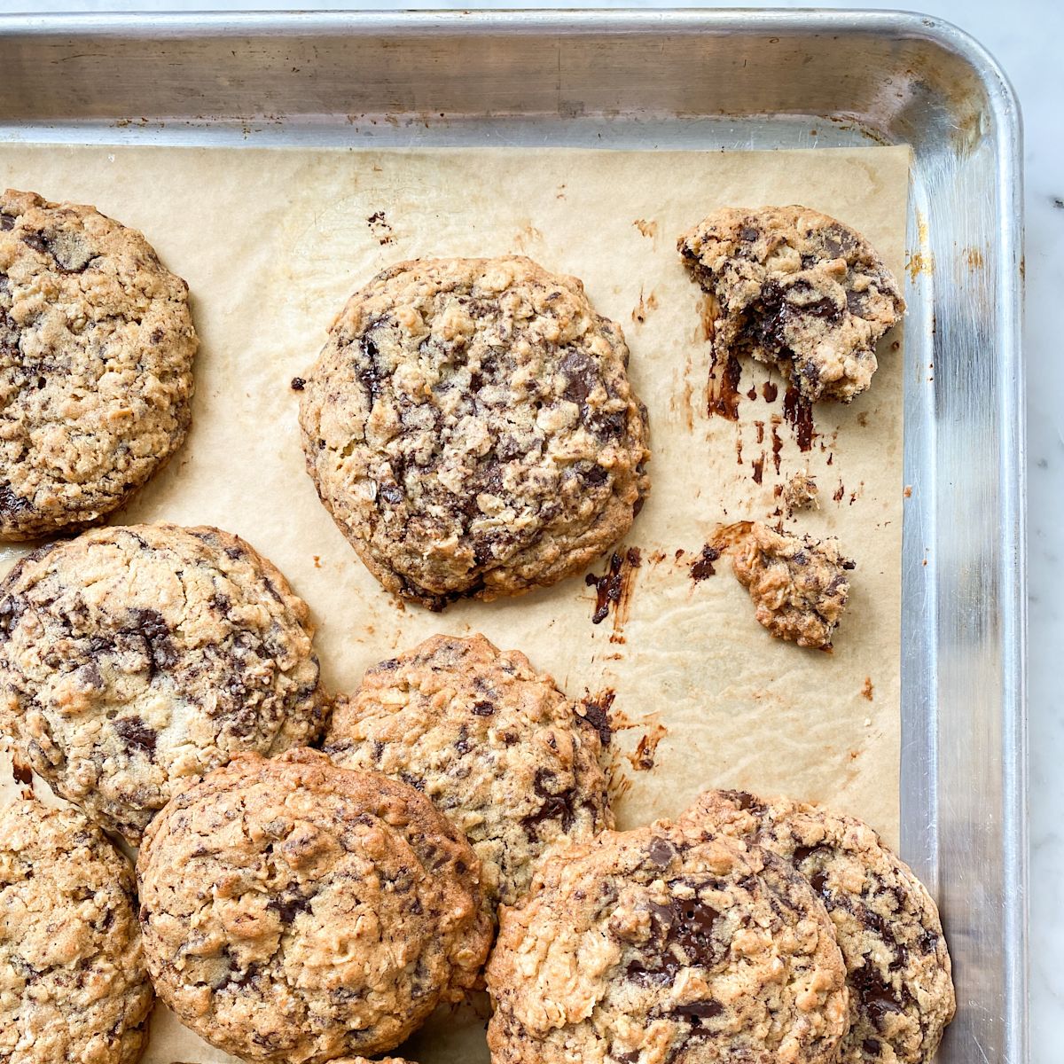 Peanut Butter Oatmeal Chocolate Chip Cookies - Tillamook