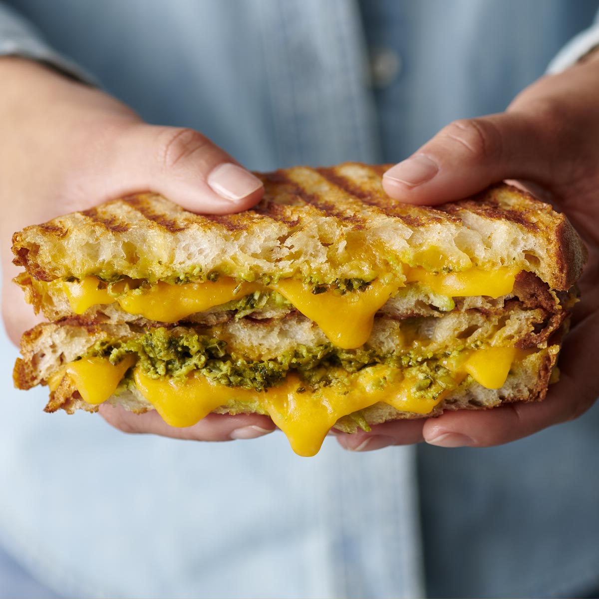 Medium Cheddar Baby Loaf - Tillamook