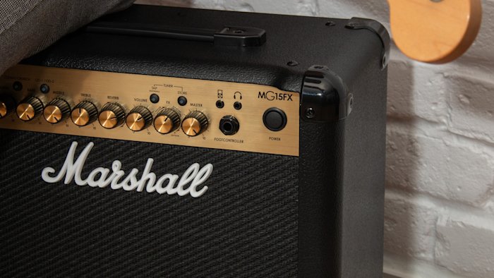 MG15FX Versatile 15W combo amp with digital FX | Marshall.com