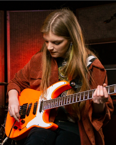 Debbie Gough - Endorsers | Marshall.com