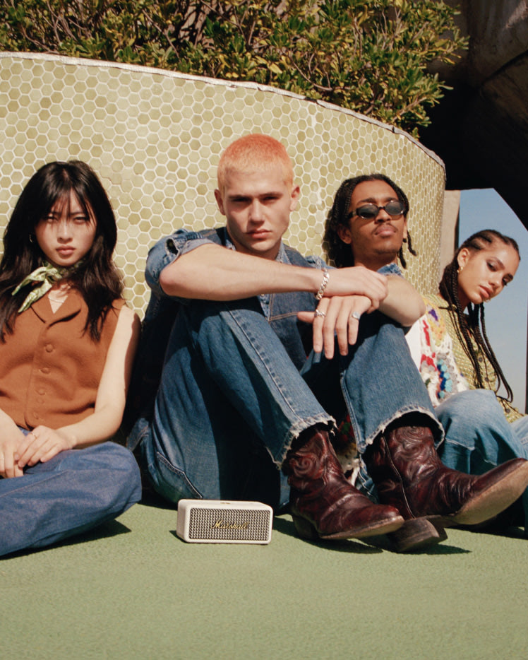 アウトドア用スピーカーEmberton IIは、どんな冒険にもパワフルなサウンドを提供 | Marshall.com