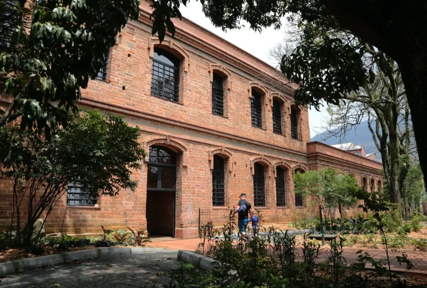 Directorio de bibliotecas Comfama