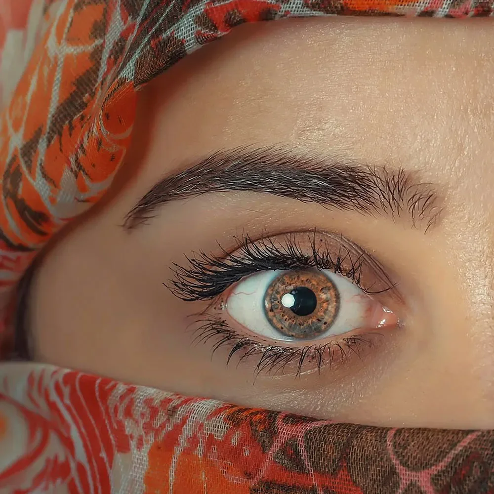 latisse eyebrows side effects