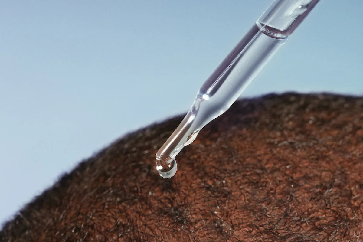 Buy Minoxidil (Generic Rogaine) for Hair Loss Online | Roman