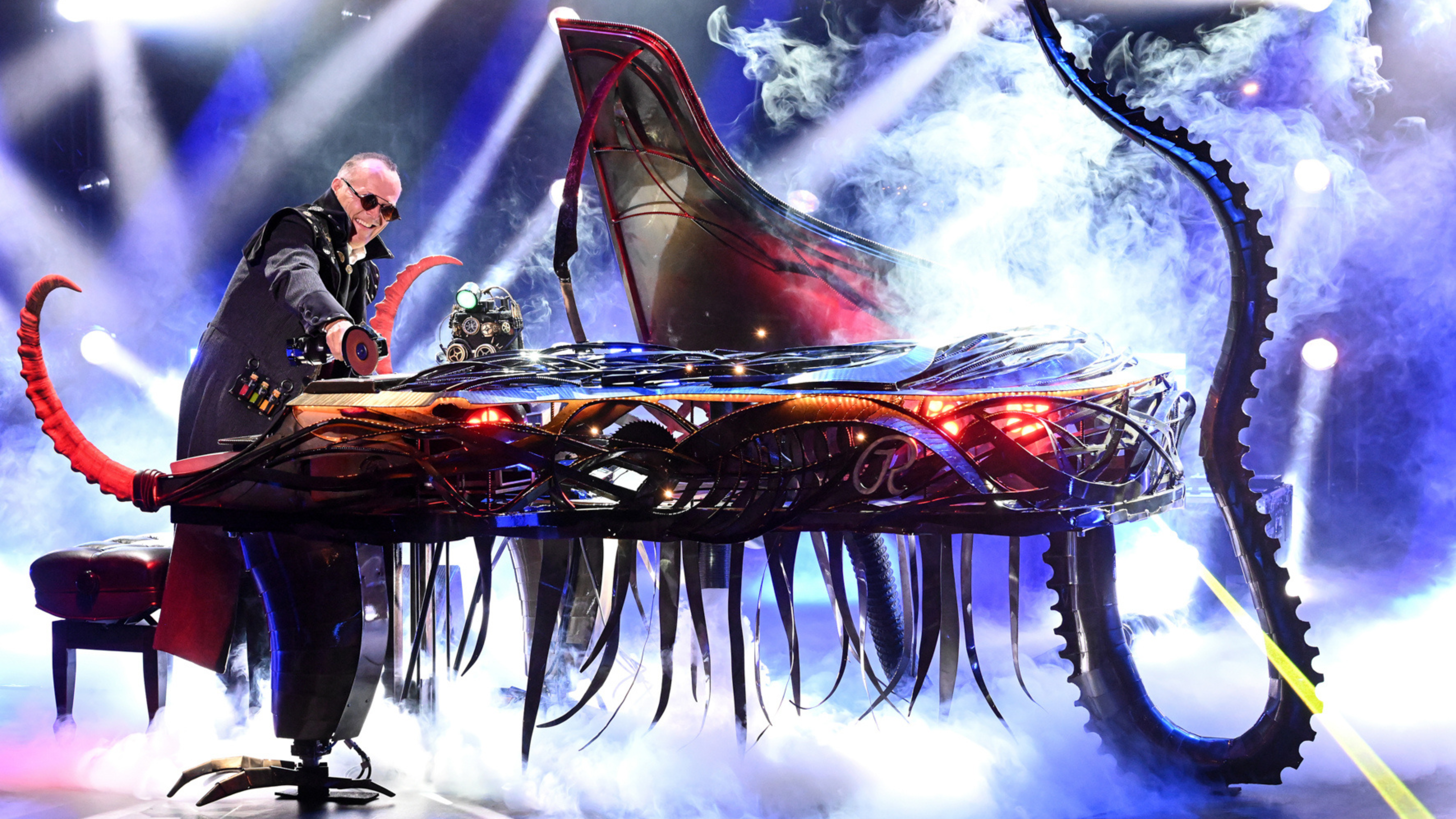 Joja Wendt beim Wacken Open Air – mit einem Heavy-Metal-Flügel aus ...