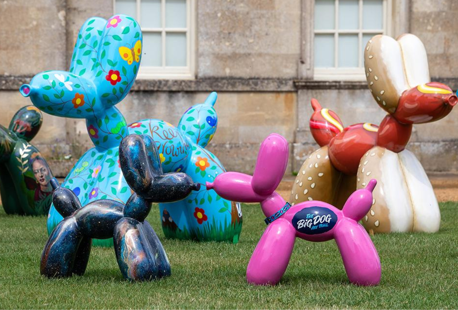 World’s first balloon dog art trail incorporates contactless fundraising