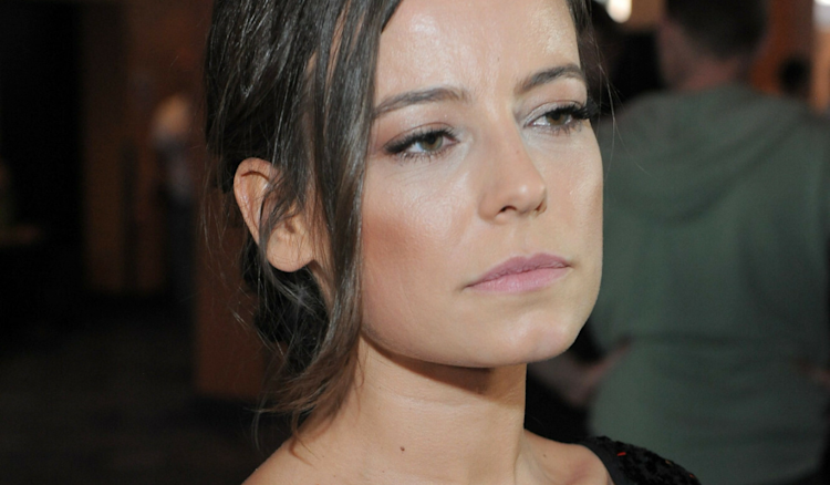 Anna Mucha sporo odsłoniła przed kościołem. Ksiądz dosadnie skomentował ...