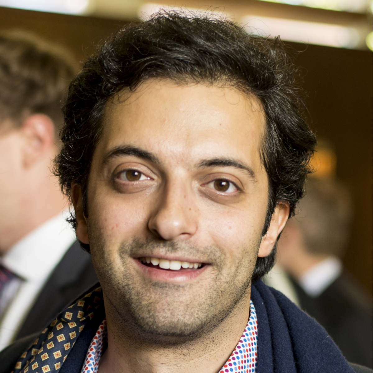 Porträt von Angelo Di Bernardo - Tagesspiegel Background