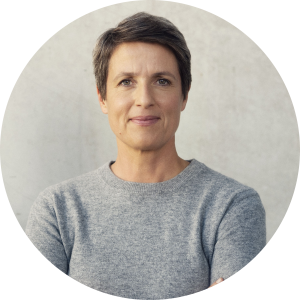 Porträt von Sandra Wolf - Tagesspiegel Background