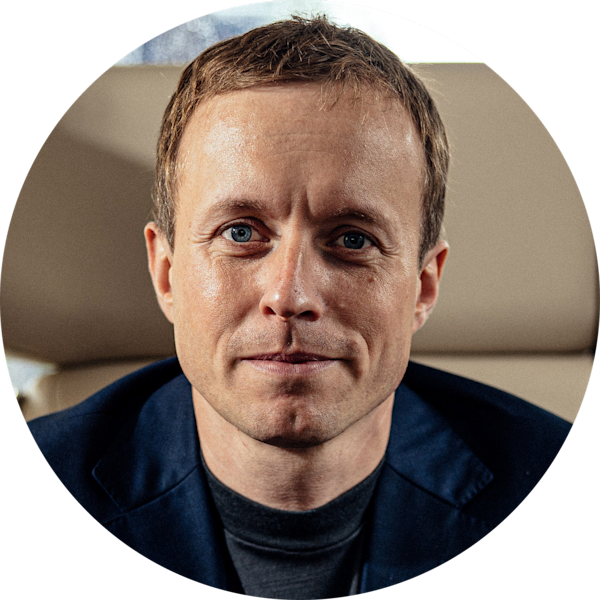 Porträt von Sascha Meyer - Tagesspiegel Background