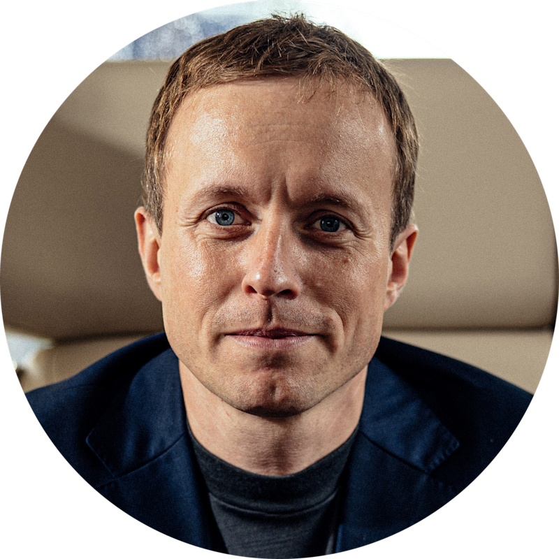 Porträt von Sascha Meyer - Tagesspiegel Background