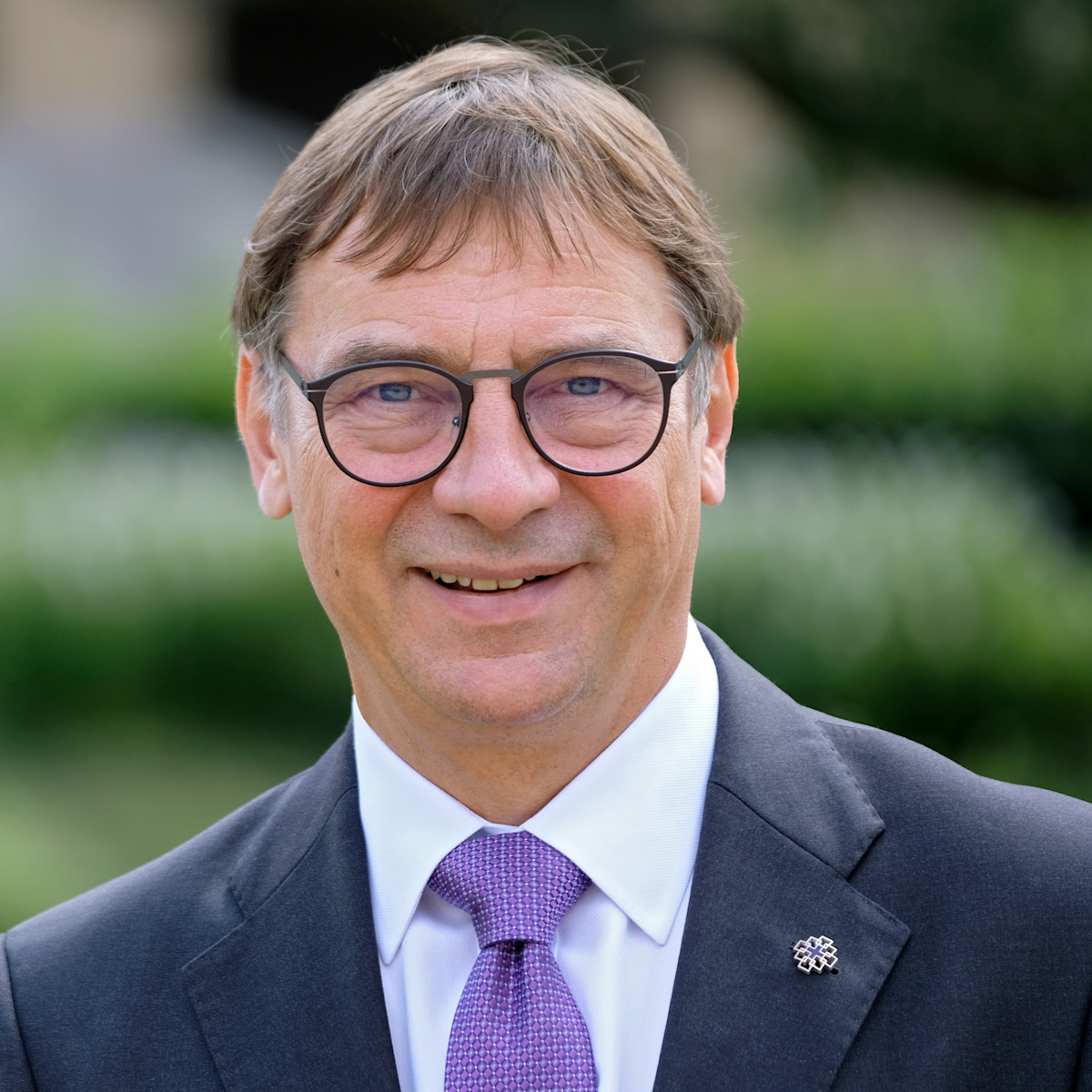 Porträt von Volker Jung - Tagesspiegel Background