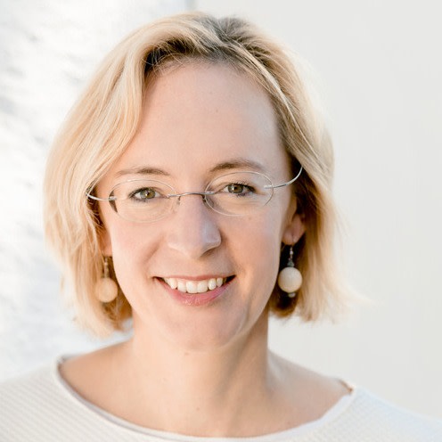 Porträt von Sarah Spiekermann - Tagesspiegel Background