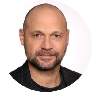 Porträt von Florian Amann - Tagesspiegel Background