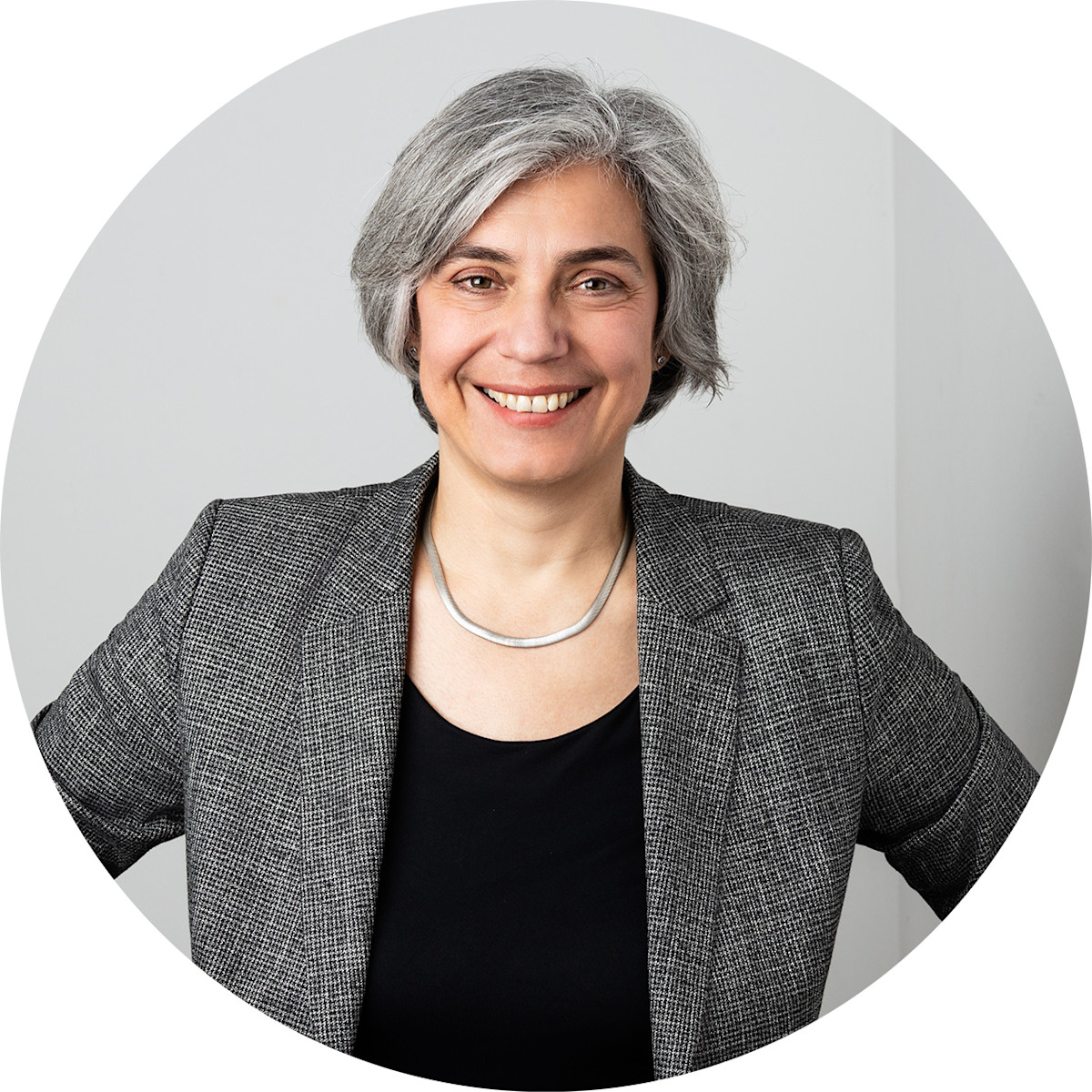 Porträt von Christine Weiß - Tagesspiegel Background