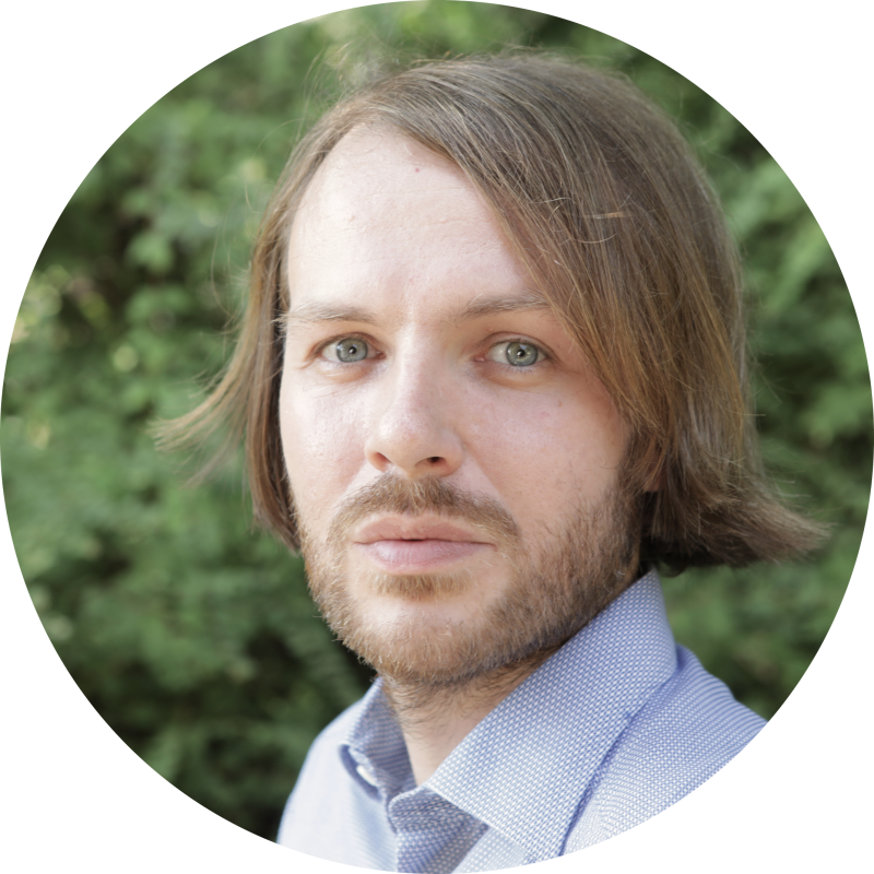 Porträt von Robert Ranisch - Tagesspiegel Background