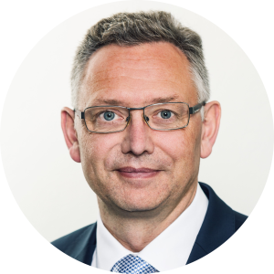 Porträt von Christian Müller - Tagesspiegel Background